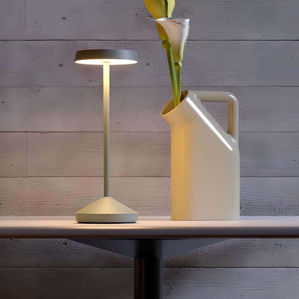 Sophie Tavolo Ricaricabile RedoGroup ideale in esterno e interno ...